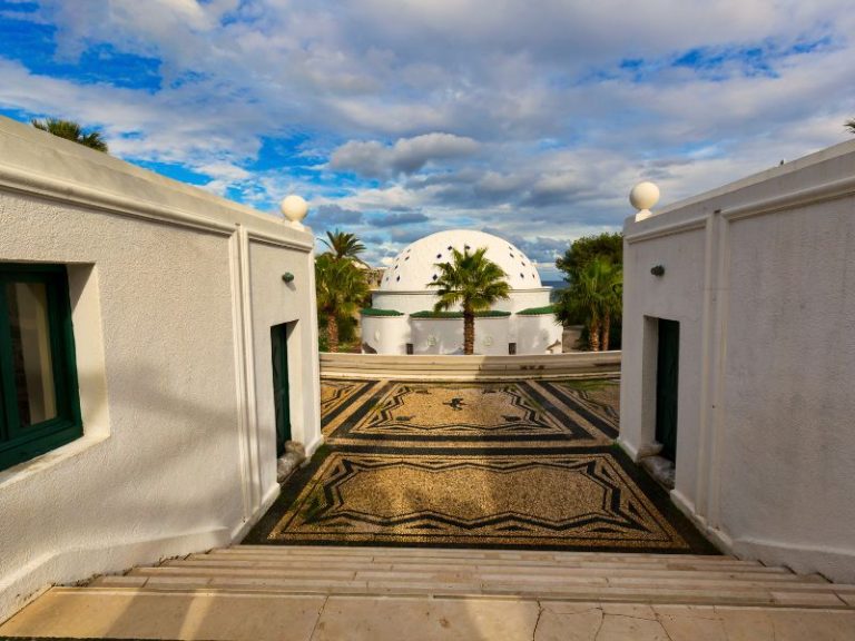A Guide to the Top Historical Sites of Rhodes - City of Rhodes